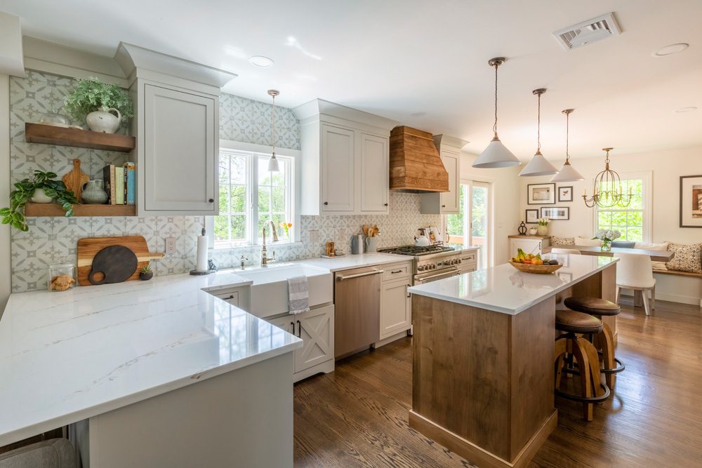 Modern Farmhouse Style Kitchen