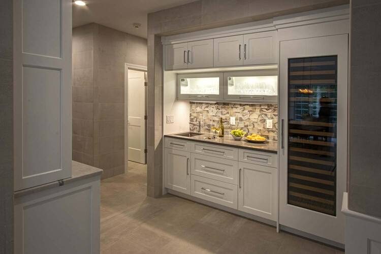 California Contemporary Kitchen