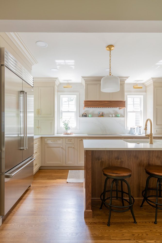 Charming Sub-Zero & Wolf Kitchen