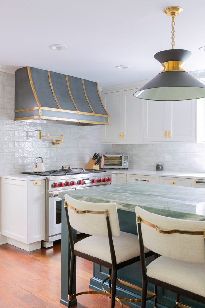 Elegant Sub Zero & Wolf Kitchen
